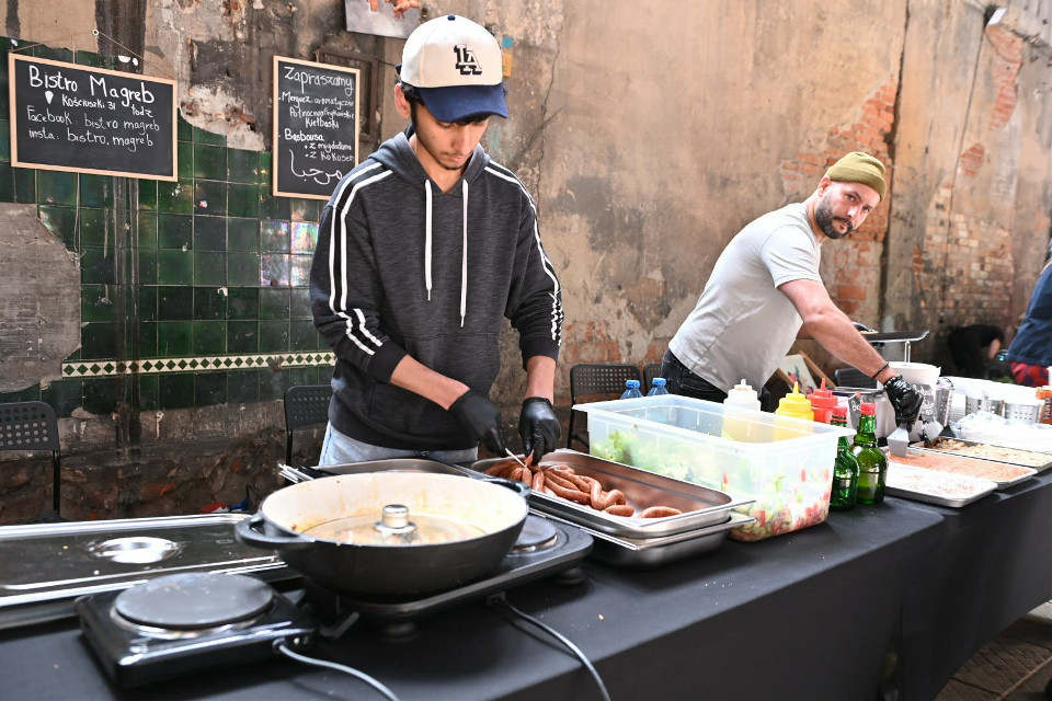 Hummus Day w Fuzji w Łodzi. W ramach wstępu do Festiwalu Łódź Wielu ...