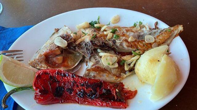 Una de las parrilladas de pescado más grande de Canarias está en este ...