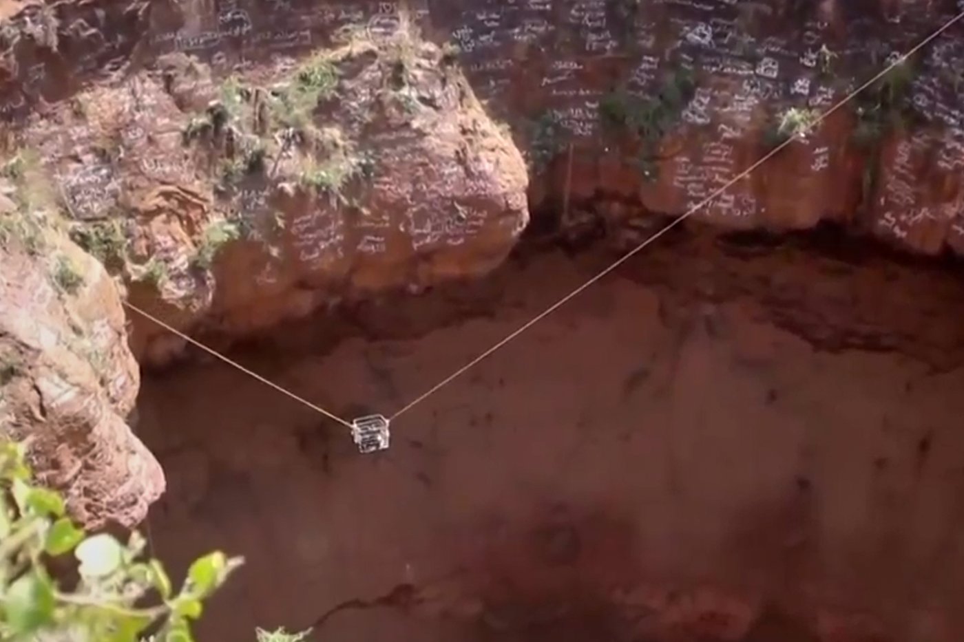 Spider-Man of Yemen dies in fall while climbing volcanic crater