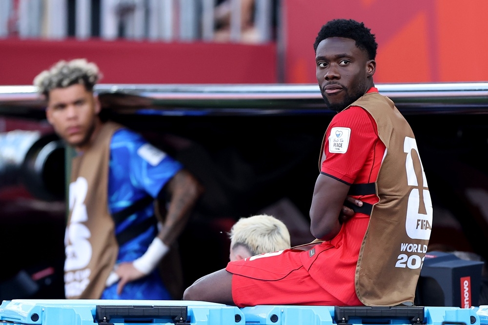 Inactive Team Canada captain Alphonso Davies actively trying to boost ...