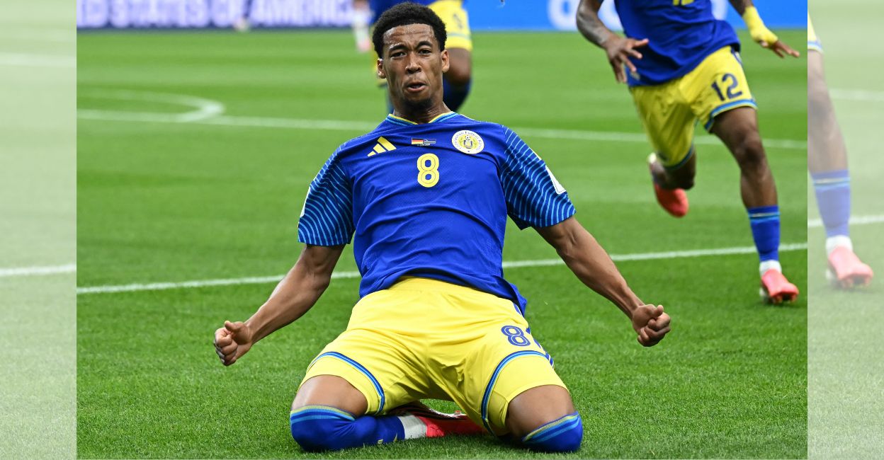 Germany shrug off early Curacao scare, cement lead in FIFA World Cup clash
