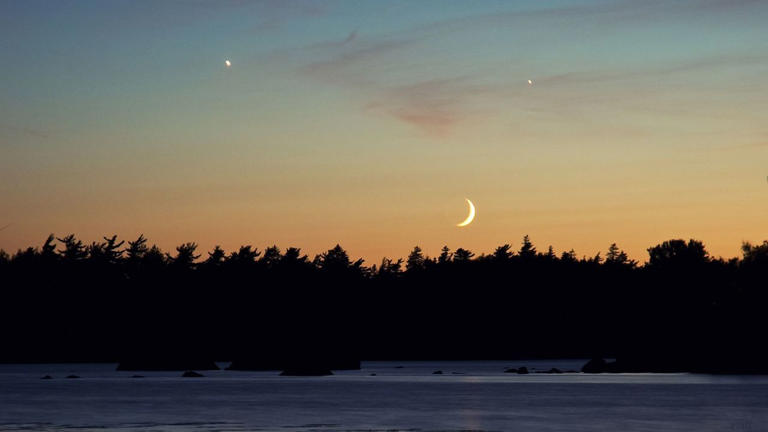 Catch Mercury shining at its best on June 15 before it slips back into ...