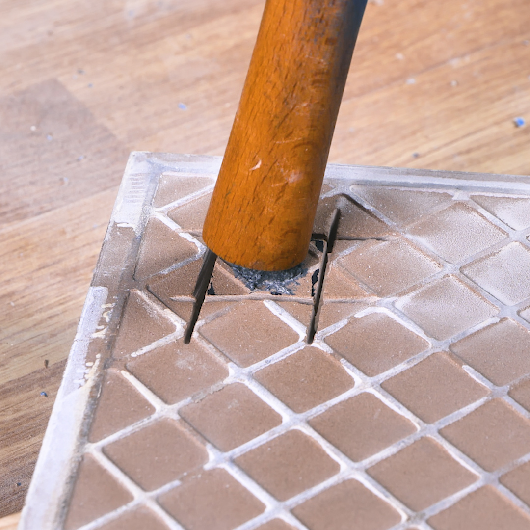 Say goodbye to tile troubles like this 🚫🧱