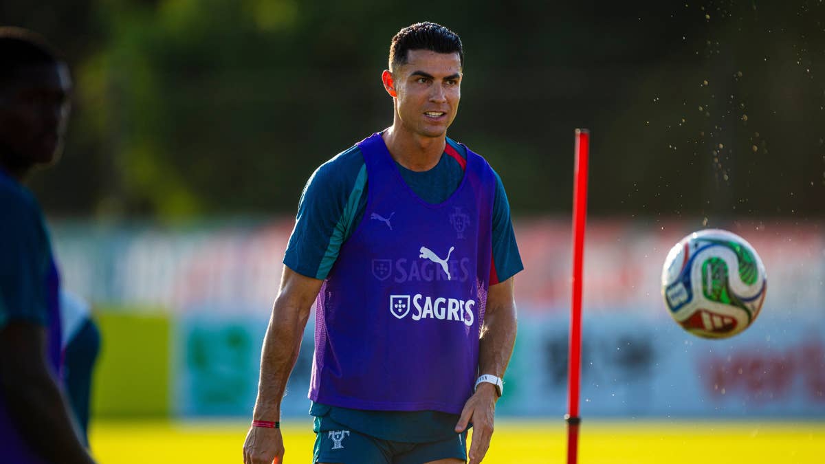 Multiple Portugal players refuse to leave hotel rooms over alligator ...