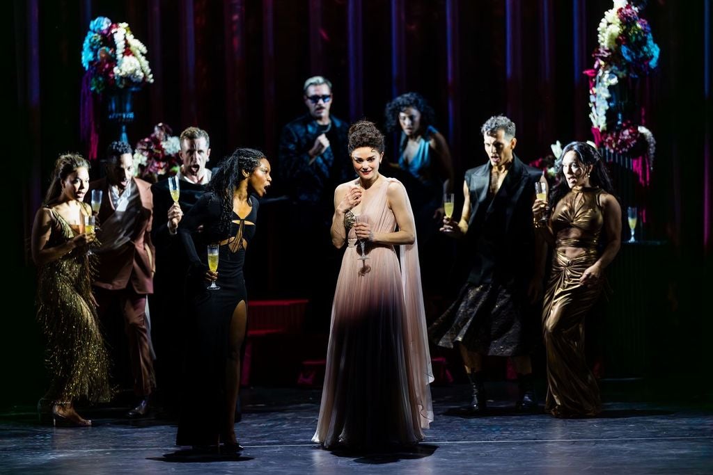 Theater review: ‘Black Swan’ dazzles with stunning choreography despite ...