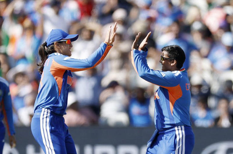 Cricket-Pakistan spiral under spin pressure as Sharma leads India to ...