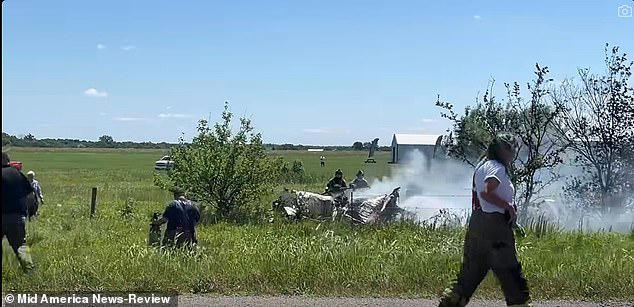 12 dead after plane full of skydivers crashes just after takeoff from ...