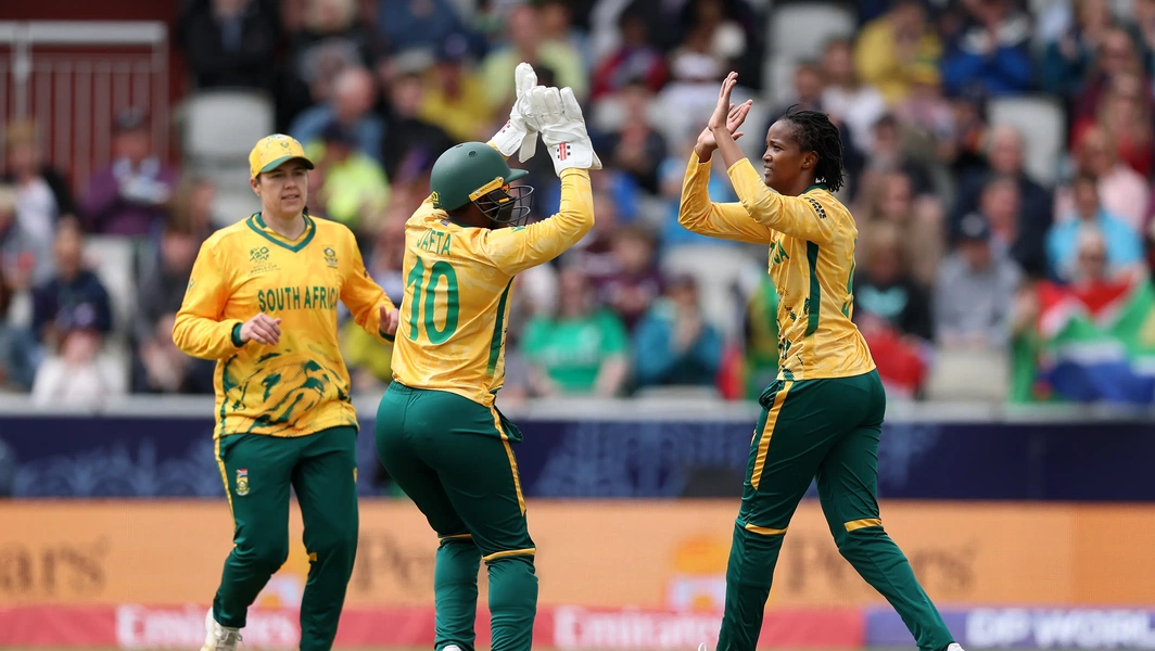 Litchfield's quick fifty steers Australia to opening win