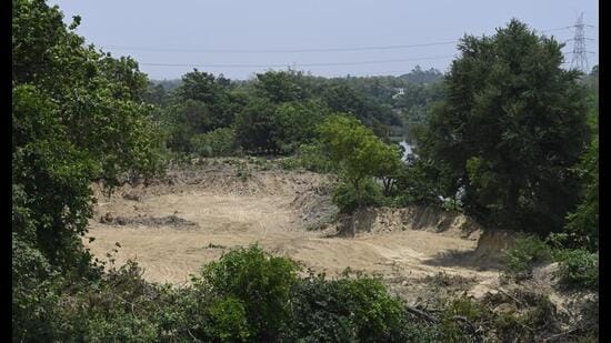 HT exposé prompts FIR, probe into alleged illegal soil mining in ...
