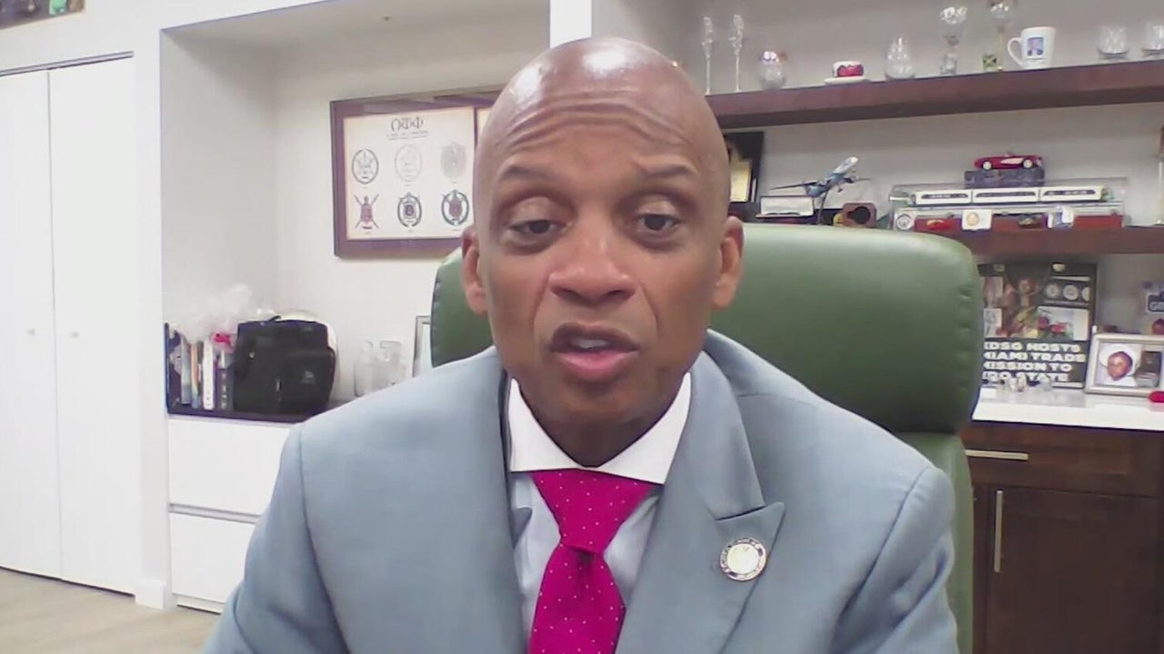 Oliver Gilbert highlights experience in race to replace Frederica Wilson