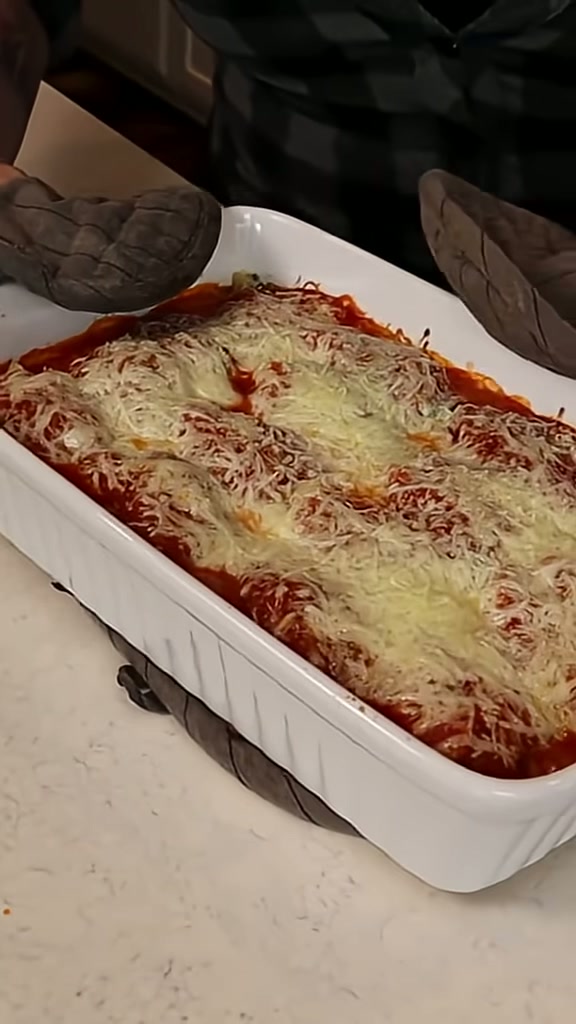 Everyday dinners: Spinach and ricotta stuffed shells