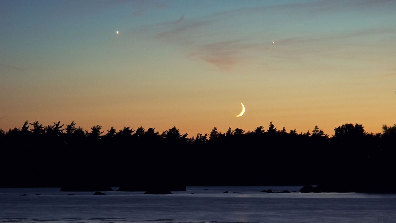 Catch Mercury shining at its best tonight before it slips back into the ...
