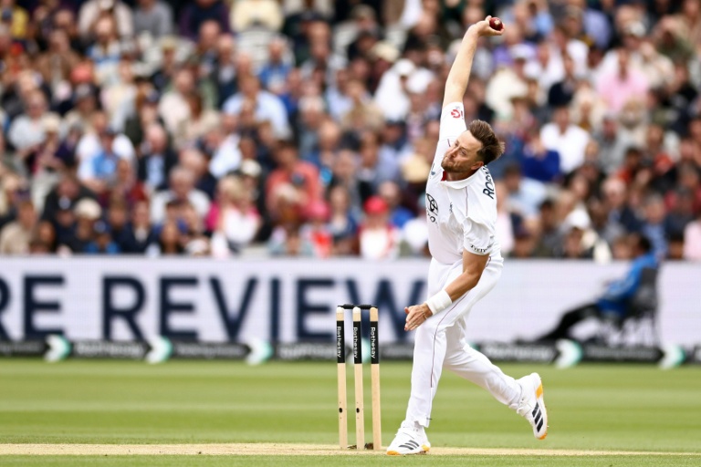 In-form Robinson ruled out of England's second test against New Zealand