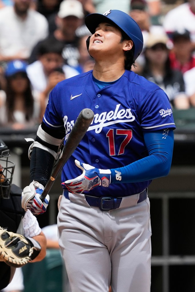Dodgers can't overcome another ugly inning, drop series against White Sox