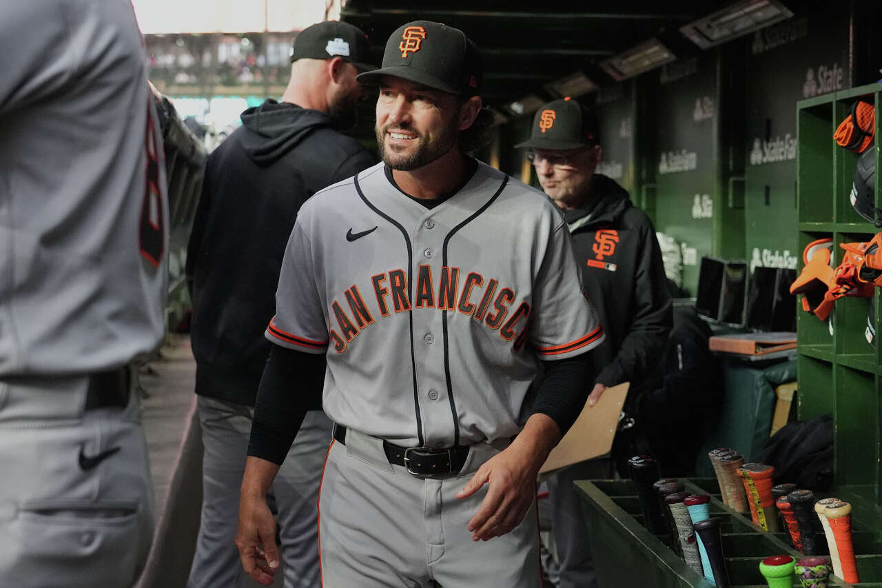 The Giants could be in for a long season. How is manager Tony Vitello ...