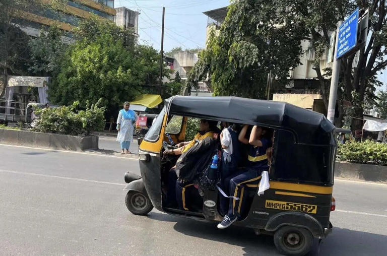 Auto drivers ferrying school students demand hike in charges as CNG ...