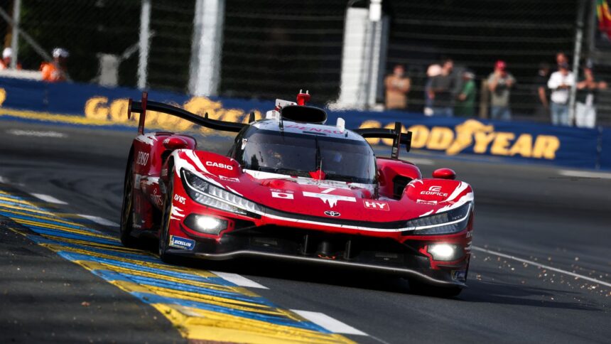Toyota interrompe três anos de Ferrari e vence Le Mans pelo sexto vez