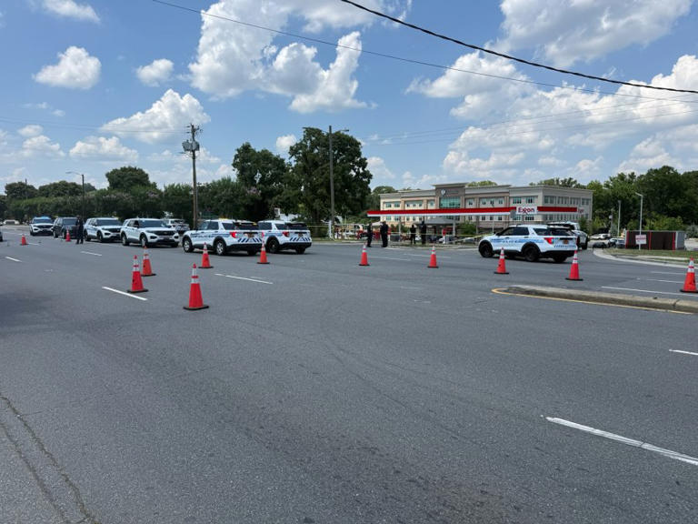18-year-old killed while riding motorcycle in Charlotte, police say