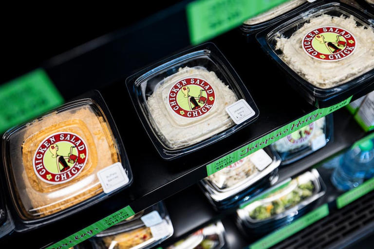 Chicken Salad Chick opens up to long lines in Utah