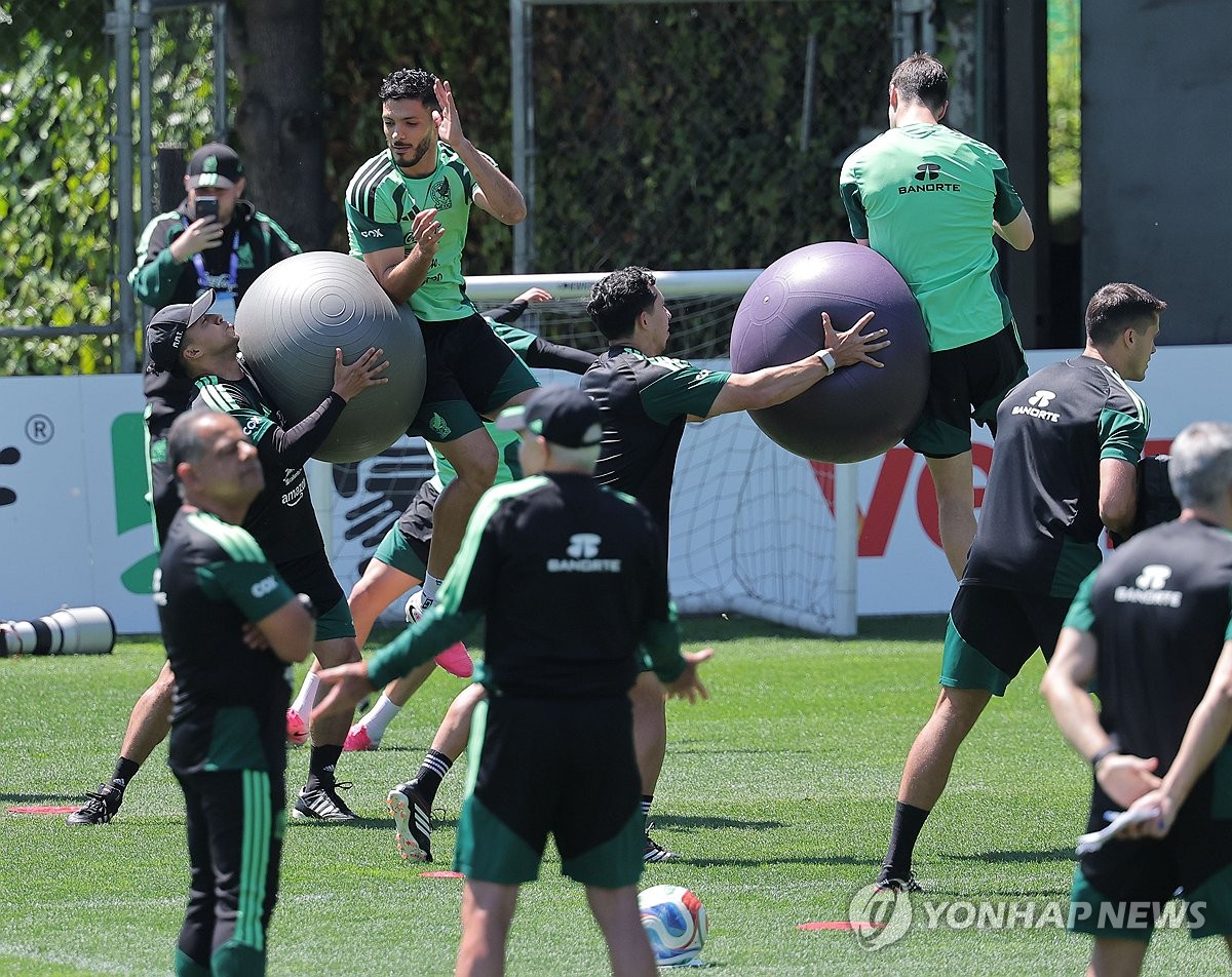 Ahead of S Korea-Mexico World Cup match,