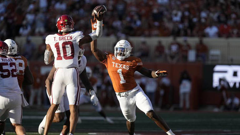 ESPN analysts name No. 1 EDGE rusher in college football