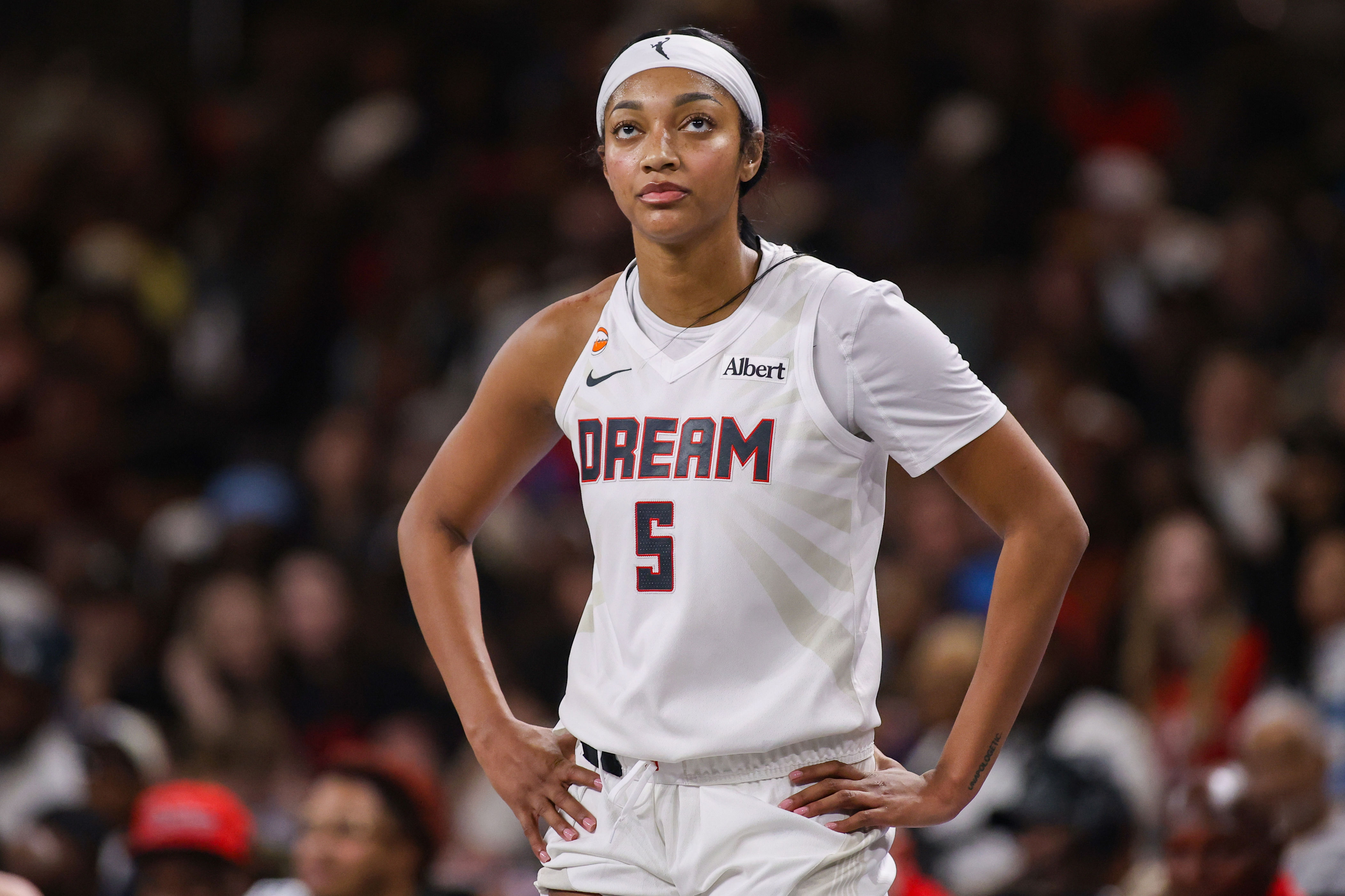 Angel Reese stuns in pregame outfit for Dream-Tempo