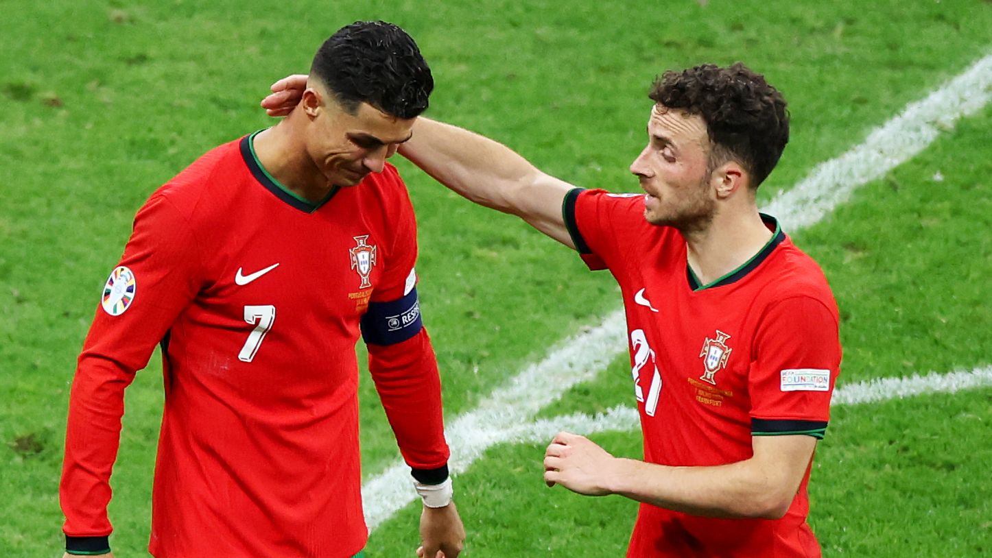 Portugal's World Cup squad will wear wristbands honoring Diogo Jota