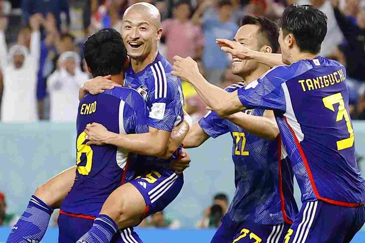 Pagelle Olanda Giappone: bene Malen e Nakamura, delude Gakpo – top e flop