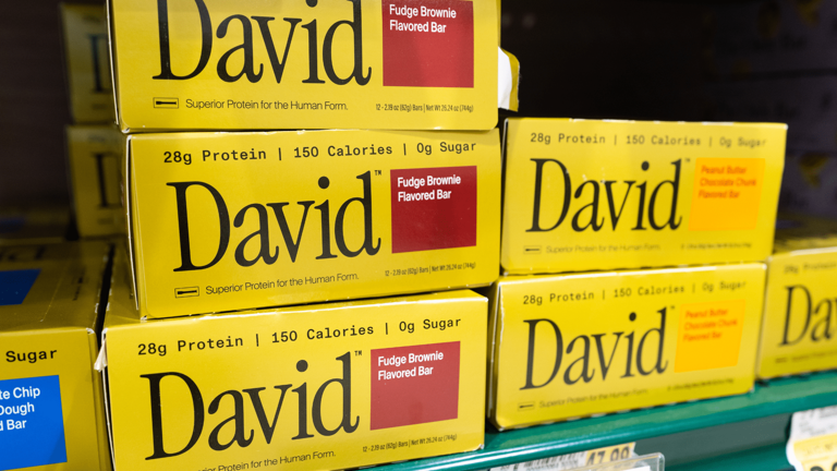 A popular protein bar company was sued over calories, now it’s changing ...