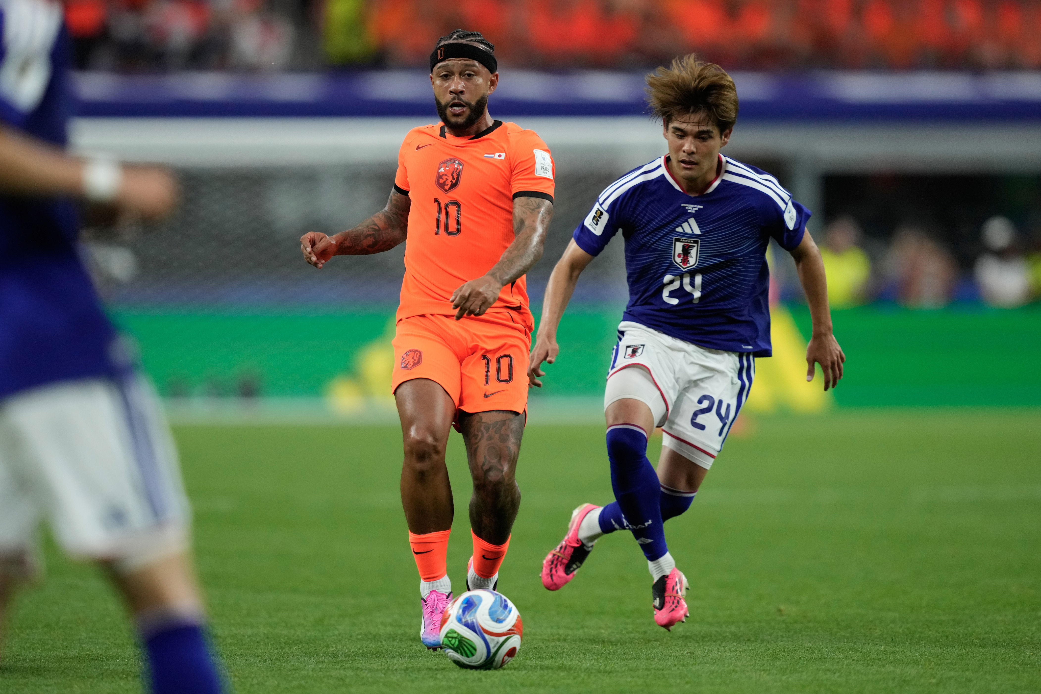 Memphis Depay could be close to starting again at World Cup as Dutch ...