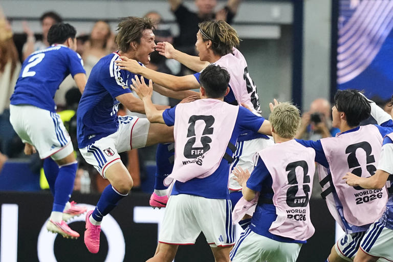 Japan forces 2-2 draw with Netherlands in stoppage time