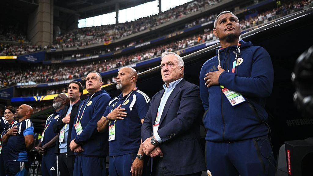 Curaçao coach Advocaat says heavy loss to Germany 'no disgrace'