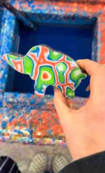 Why playful elephant candles are so satisfying to watch