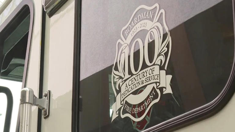 Sporting goods store offers locals chance to meet first responders