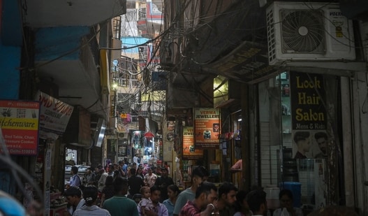 Narrow spaces, mesh of wires: The unaddressed cost of flawed planning ...