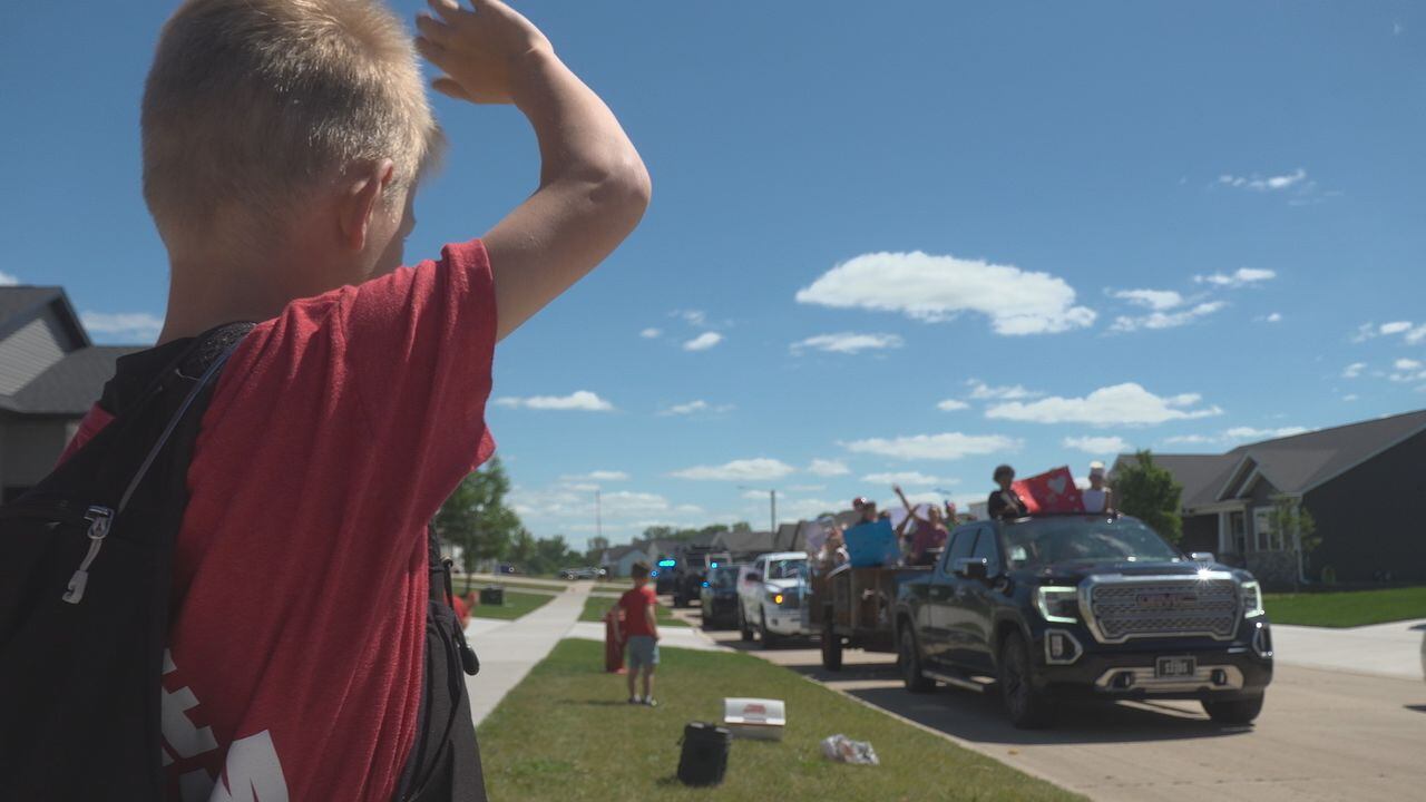 Community holds send off for 7-year-old waiting for heart transplant