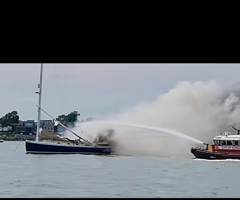 Sailboat catches fire in Norwalk near Belle Island