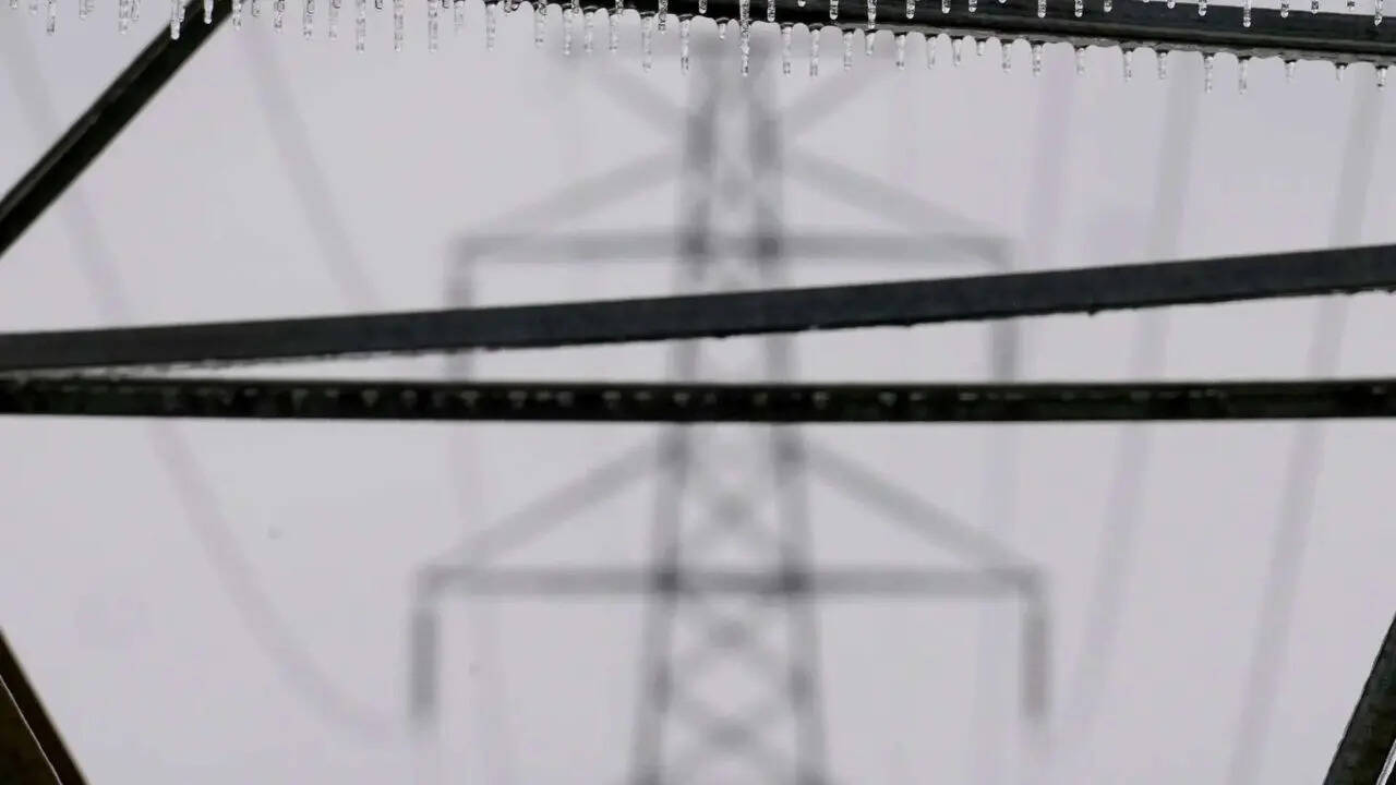 Delhi power cut on June 15: No scheduled outage in BRPL areas on Monday