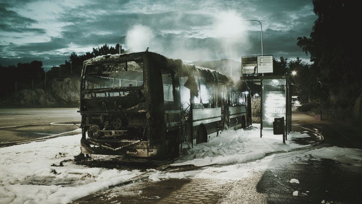 ‘It’s coming out of my paycheck’: A bus driver tried to stop fans from ...