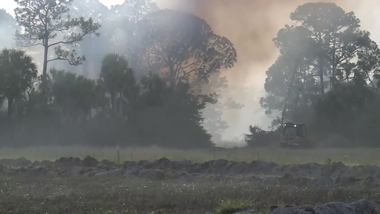 Martin County brush fire contained after burning 100-plus acres