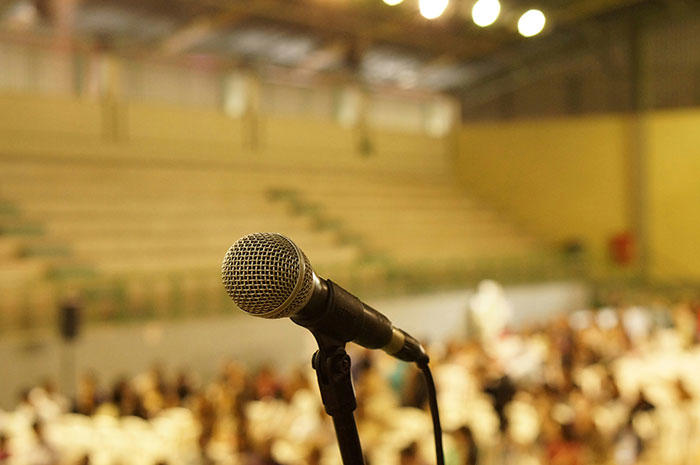 40 moments that made people realize they were part of a cult