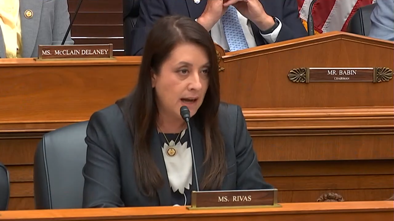 'That's what's happening right now': Rep. Luz Rivas puts Sec. Chris ...