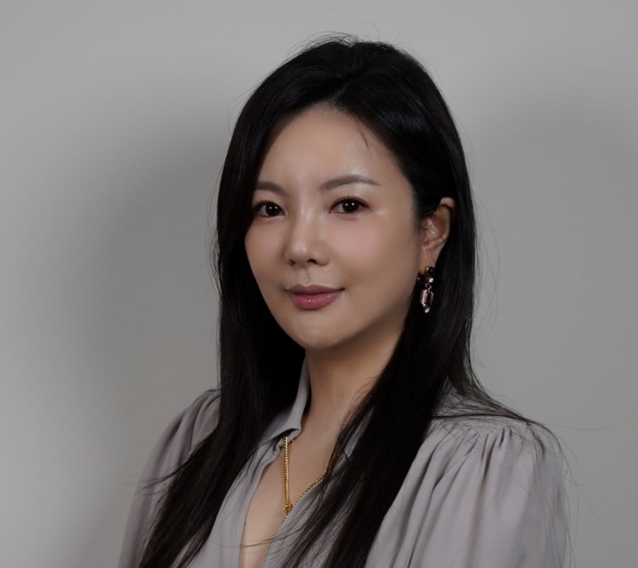 Police seek bench warrant for Cha Ga-won in 30 billion won fraud