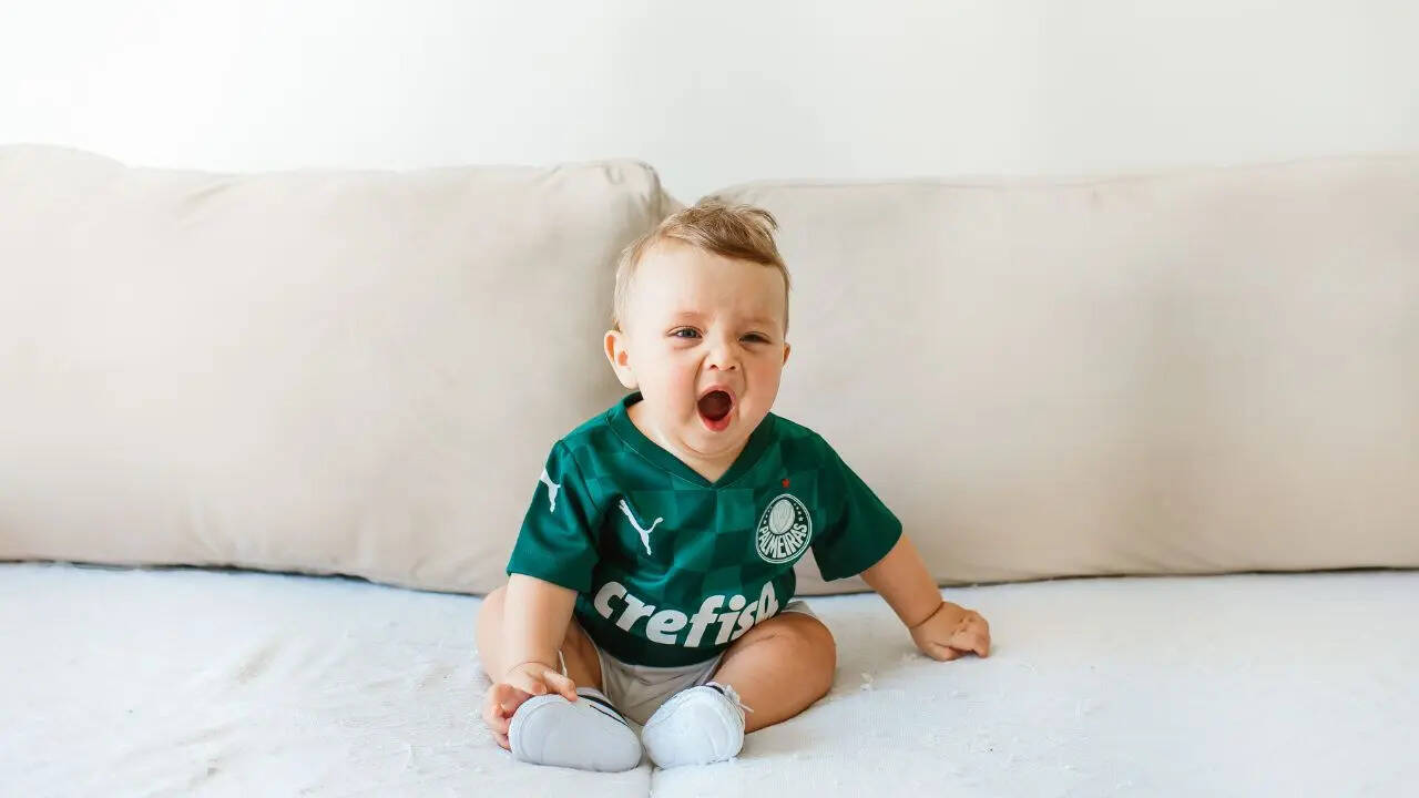 10 popular baby boy names beginning with F