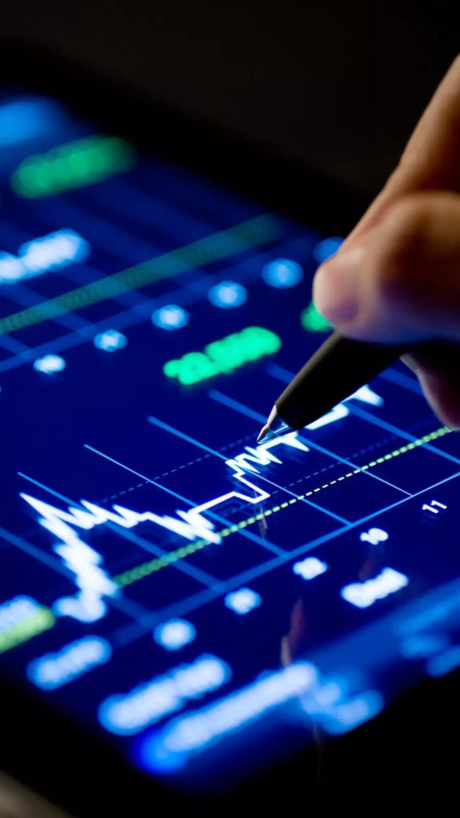 Positive breakout: These 12 stocks cross above their 200 DMAs