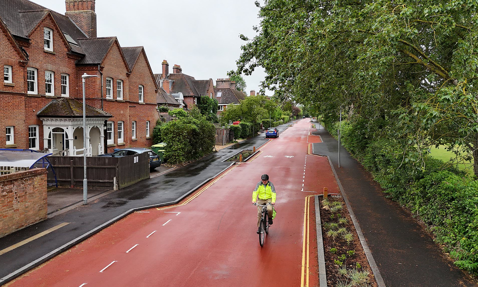 England's first cycle street used by only HALF the cyclists public led ...