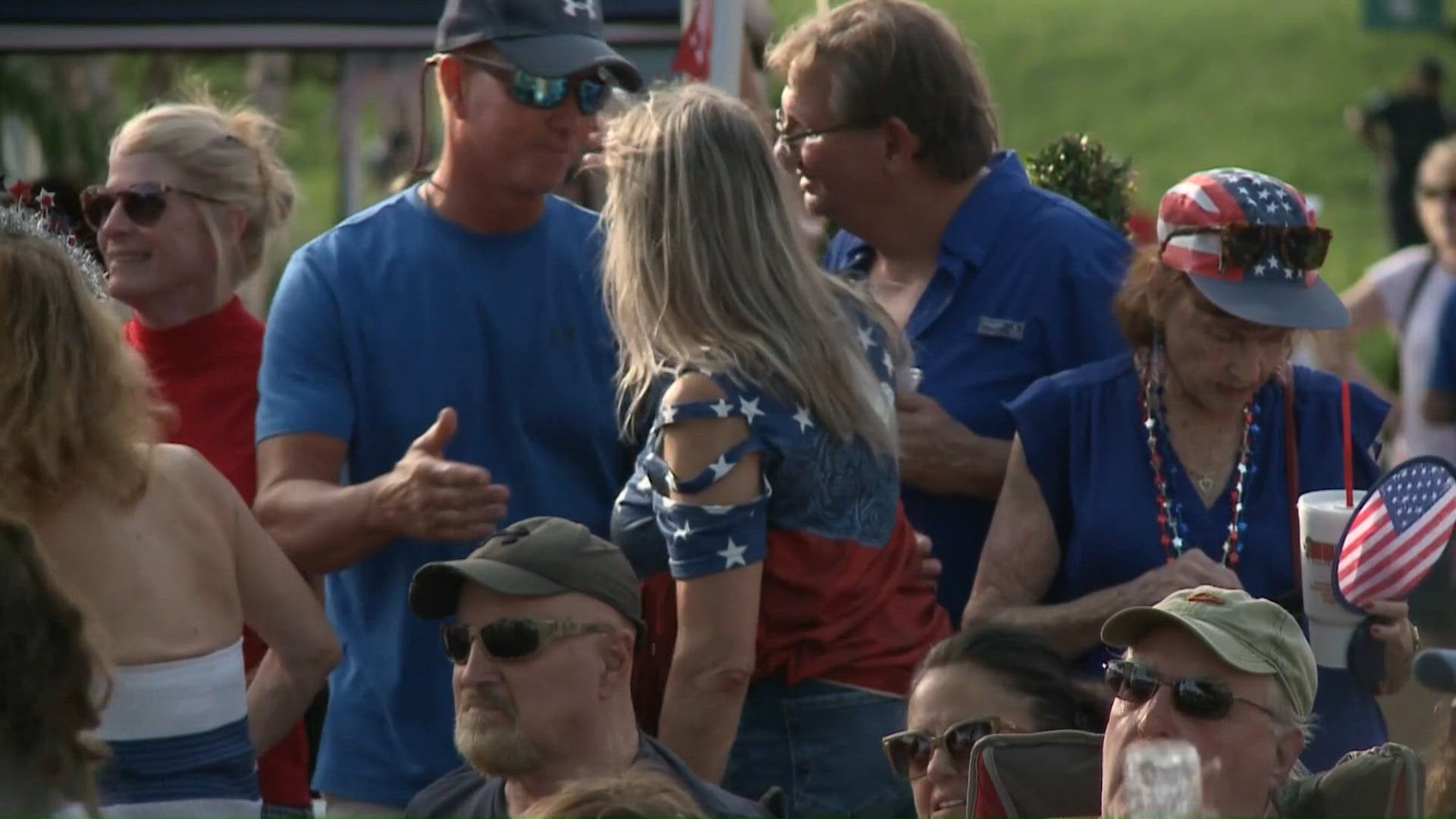 Gretna residents celebrate US Flag Day