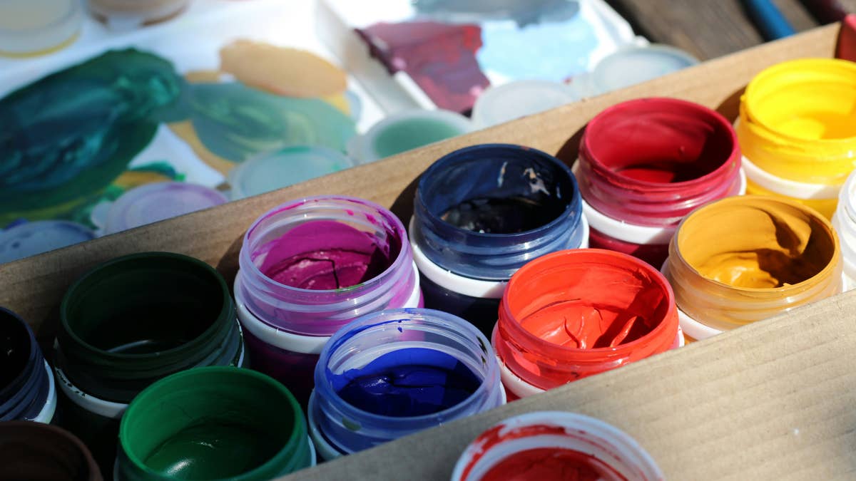 Crafters are turning empty paint bottles into the cutest mini floral ...