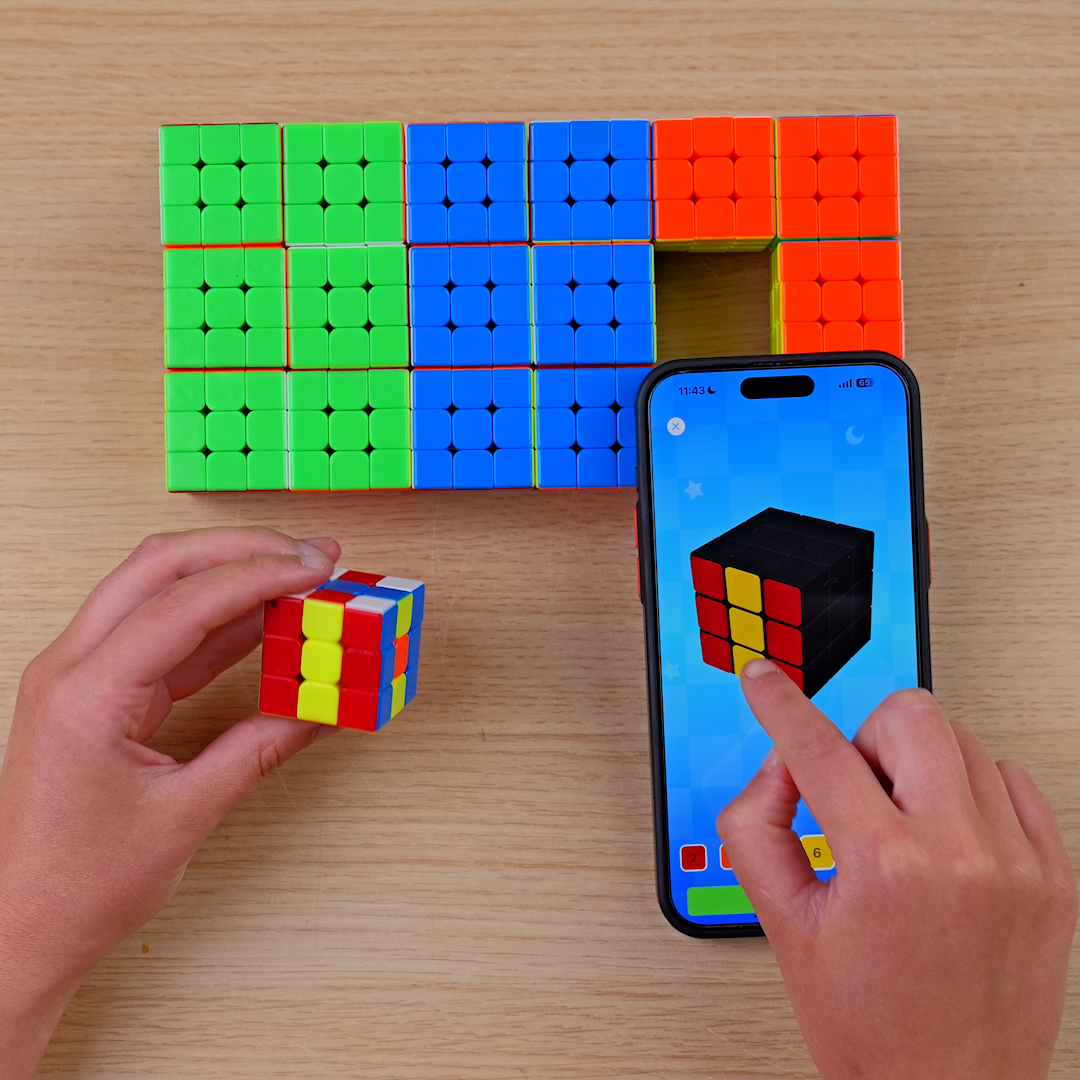 Solving Rubik's cube with this app, faster than you think!👀🤔
