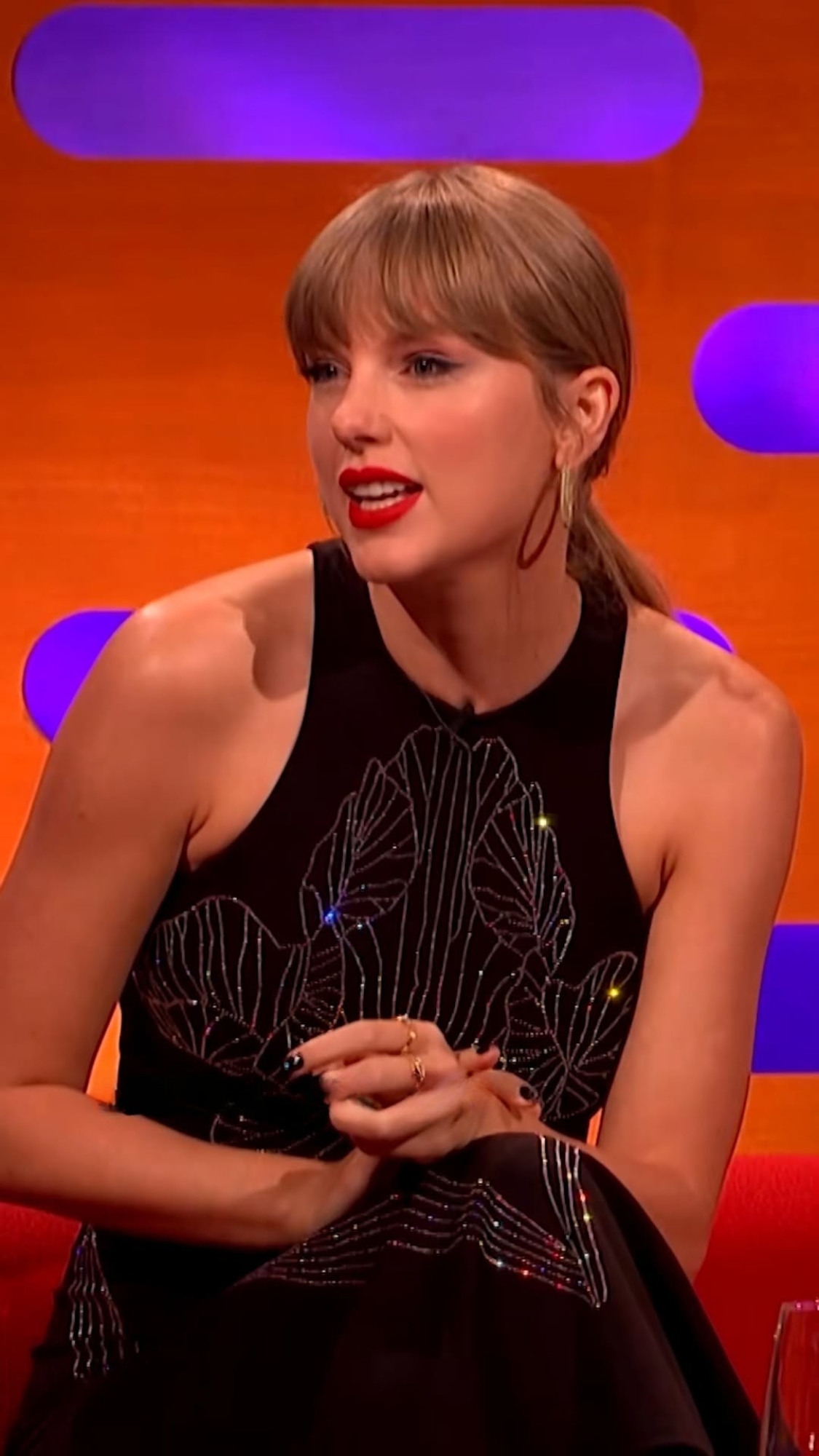 Taylor Swift explains the story behind All Too Well 10 minute version